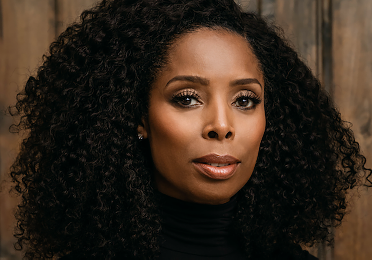 A Peek Inside Her Agenda: Tasha Smith