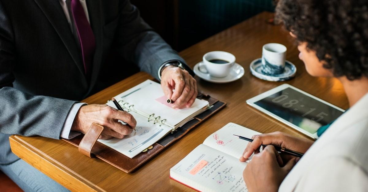 3 Ways To Ensure Effective Check-Ins With Your Boss