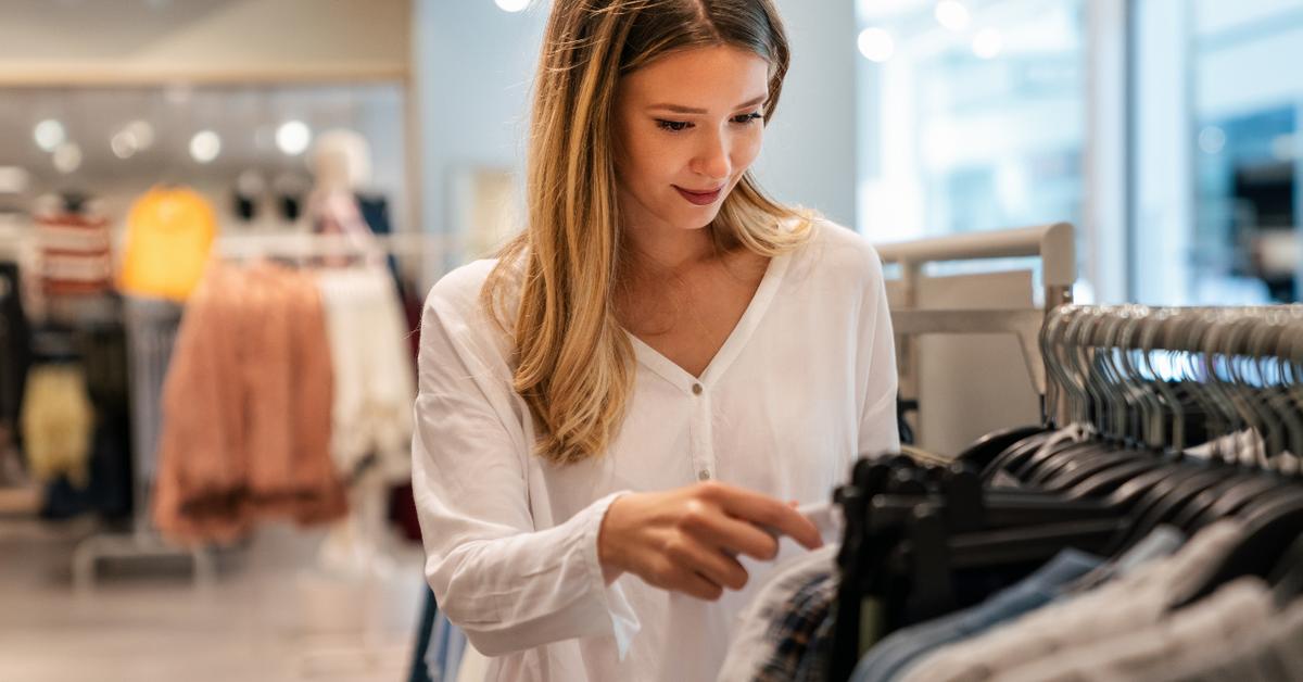 Best Clothing Brands For A Capsule Wardrobe