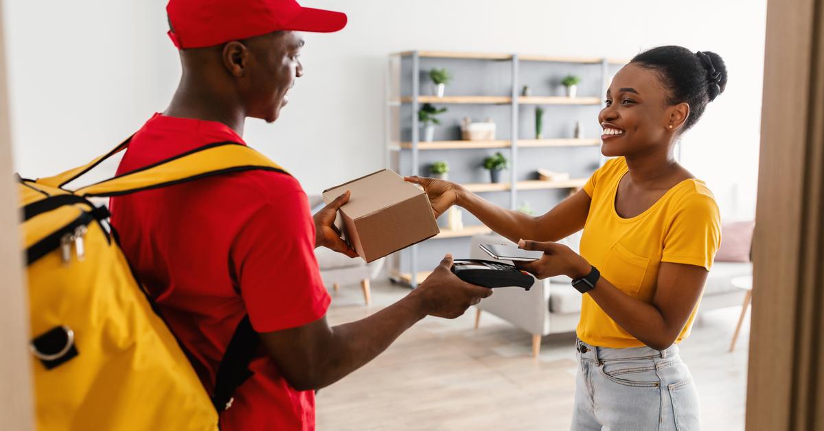 5 Healthy Snacks To Treat Delivery Drivers For The Holidays