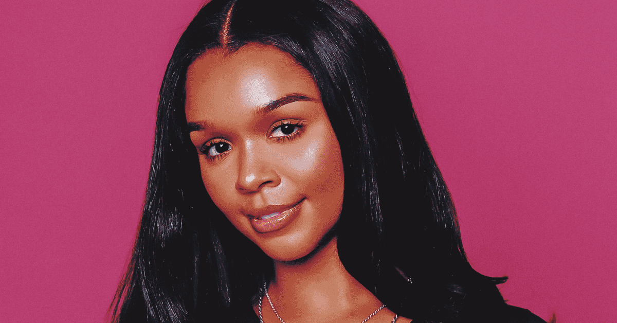 Arianna Davis Boosts Confidence With Clothing Brand STRIPT